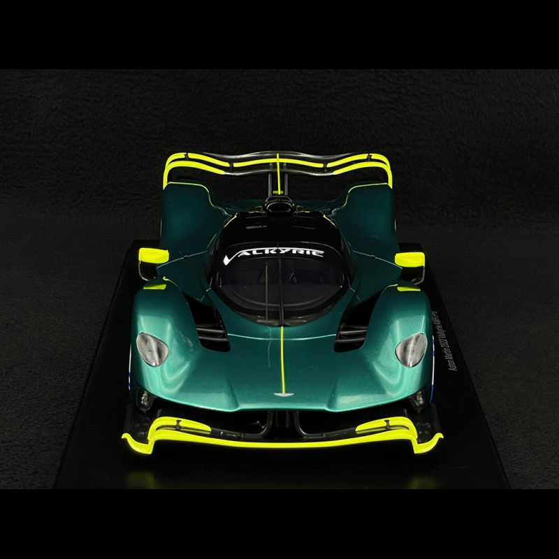 Aston Martin Valkyrie AMR Pro 2022 Racing Green 1/18 Spark 18S943