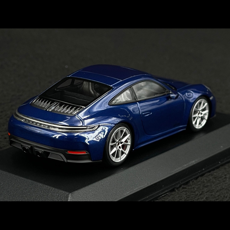 Porsche 911 Carrera GTS Type 992.2 2024 Gentian Blue Metallic 1/43 ...