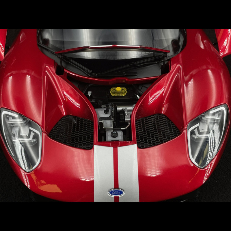 Ford GT 2017 Liquid Red / Silver Stripes 1/12 Autoart 12106
