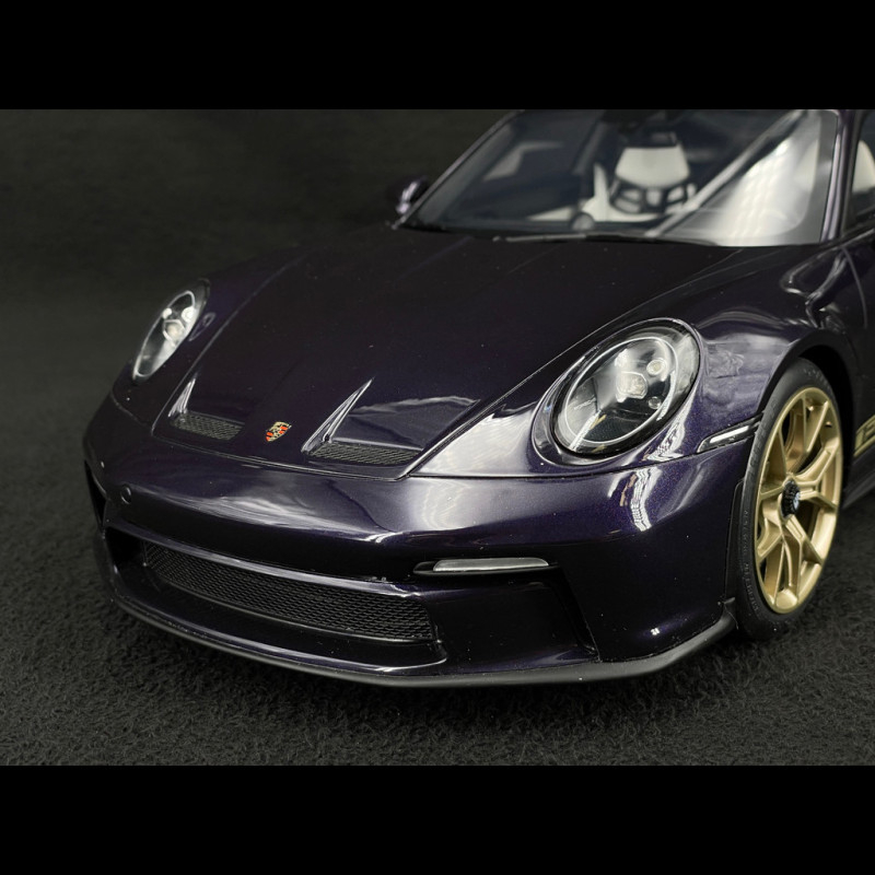 Porsche 911 GT3 Touring Typ 992 2021 Viola Metallic 1/12 GT Spirit GT937