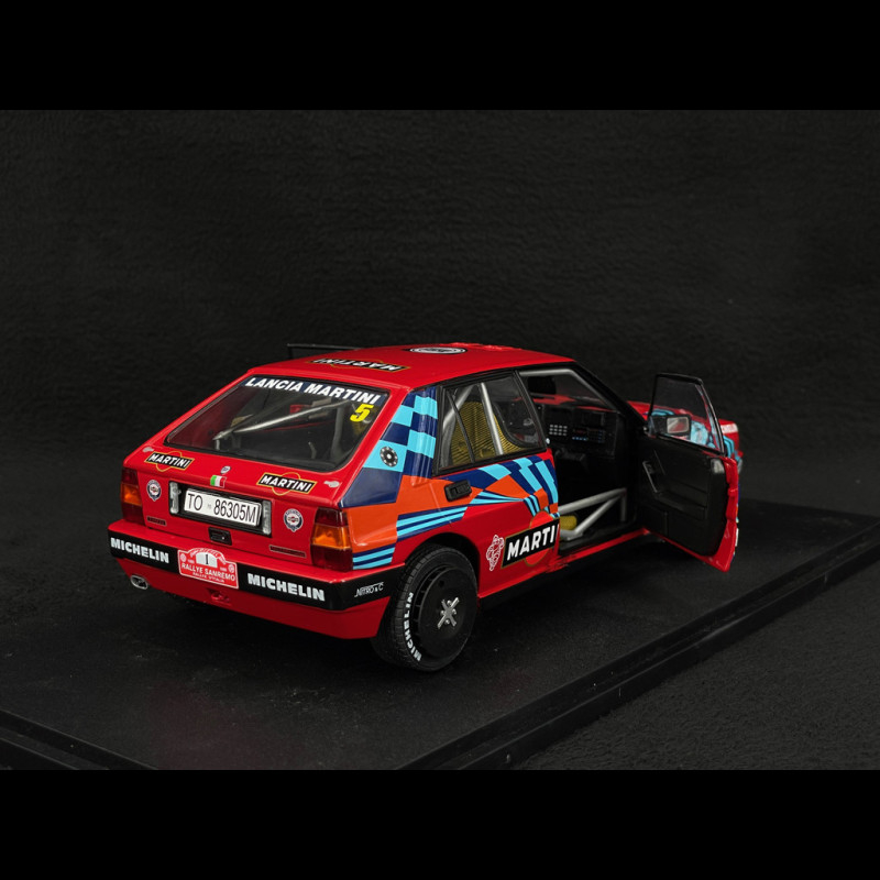 Lancia Delta HF Integrale n° 1 Martini Winner Sanremo Rally 1989 1/18 ...