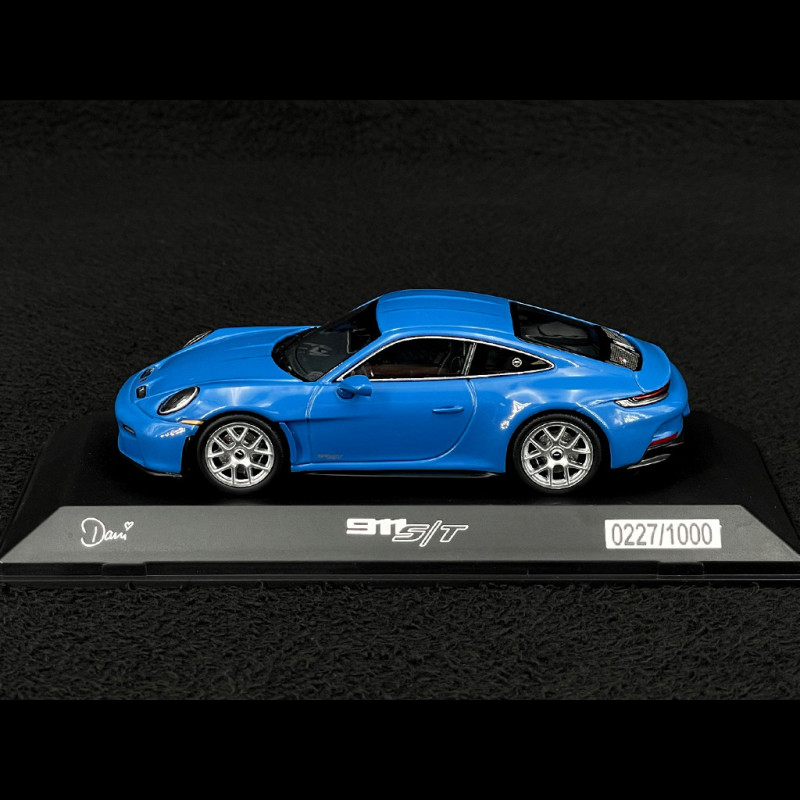 Porsche 911 S/T Type 992 Sonderwunsch 2024 Dani Blue 1/43 Spark ...