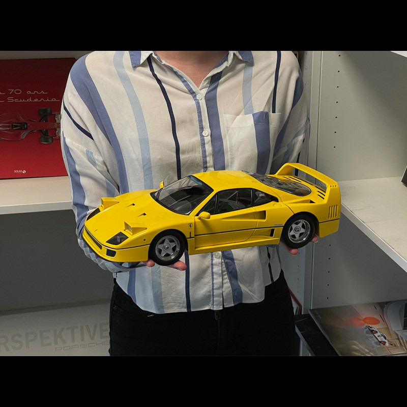 Ferrari F40 1987 Yellow 1/12 KK Scale KKDC120252