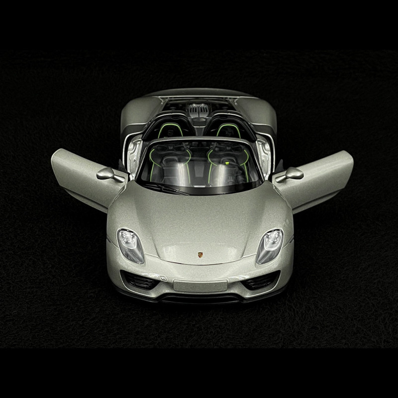 Porsche 918 Spyder 2014 Silver 1/24 Welly MAP02484824