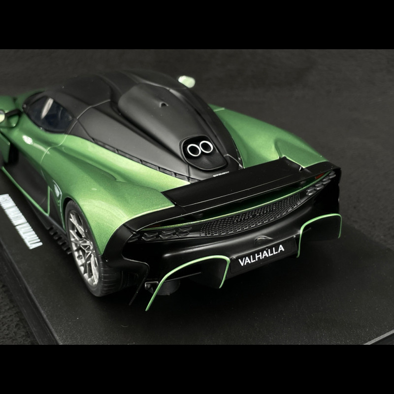 Aston Martin Valhalla 2025 Schimmerndes Smaragdgrün 1/18 GT Spirit GT558