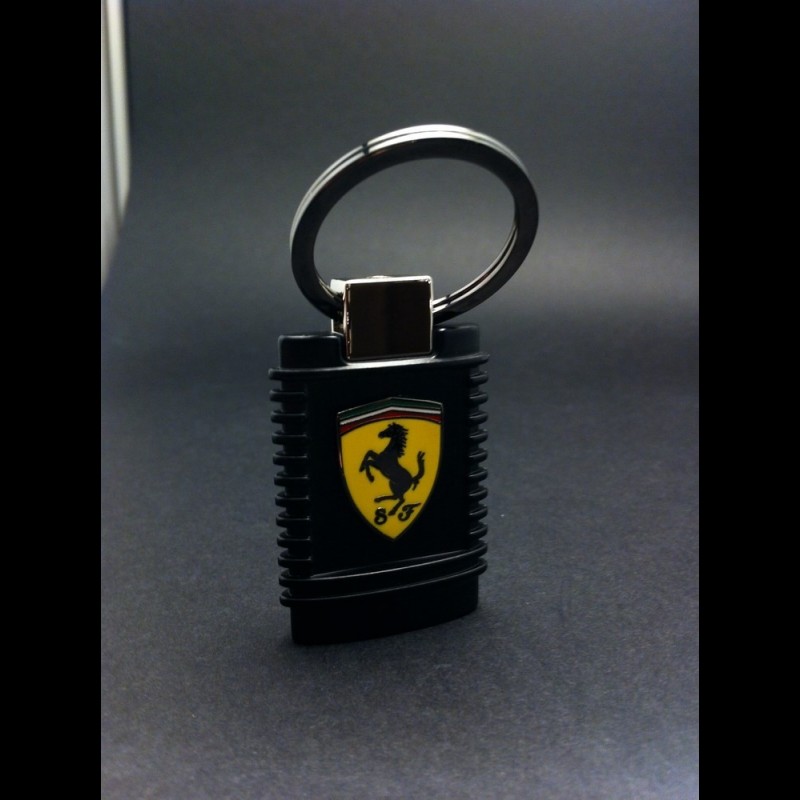 Ferrari crest keyring black