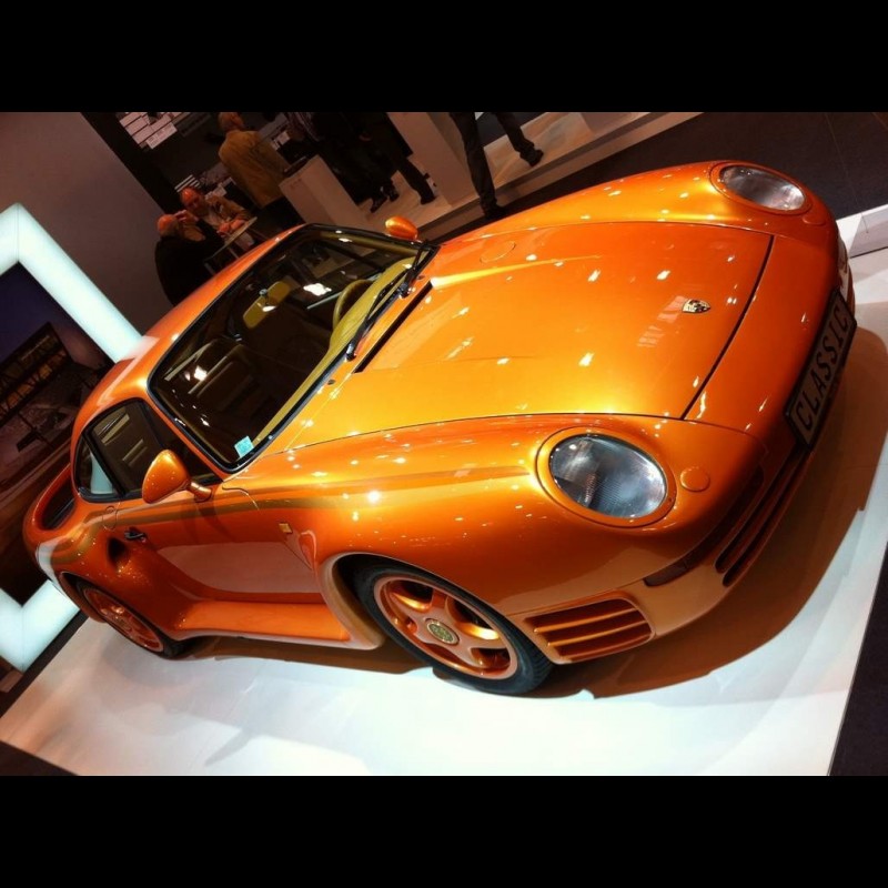 Porsche 959 1985 gold 1/43 Spark WAX02020003