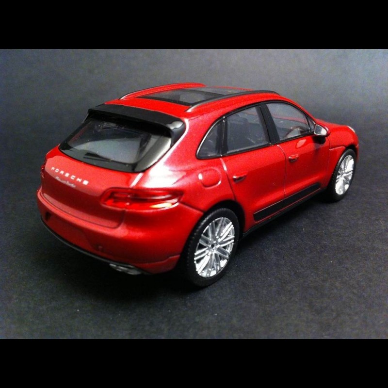 Porsche Macan Turbo 2015 rot 1/43 Welly MAP01995315