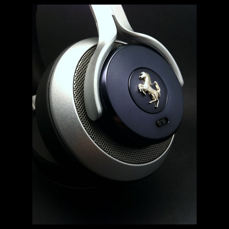 Headphones Ferrari by Logic3 T350 black 1LFH009K