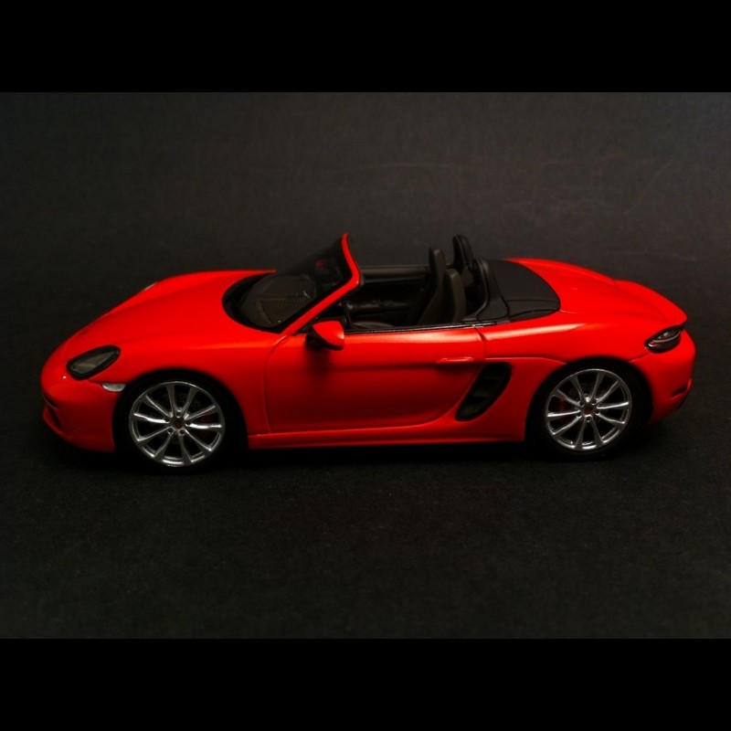 Porsche 718 Boxster S 2016 lava orange 1/43 Spark WAP0202050G