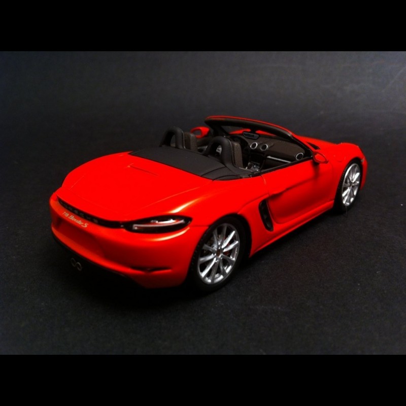 Porsche 718 Boxster S 2016 lava orange 1/43 Spark WAP0202050G