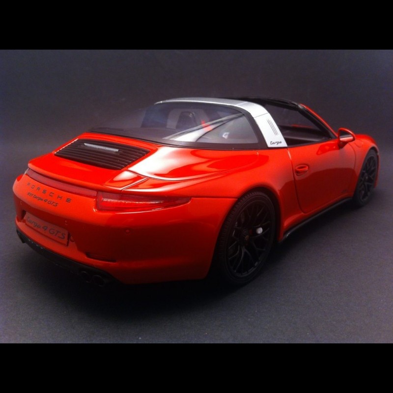 Porsche 991 Targa GTS 2014 red 1/18 GT SPIRIT GT718