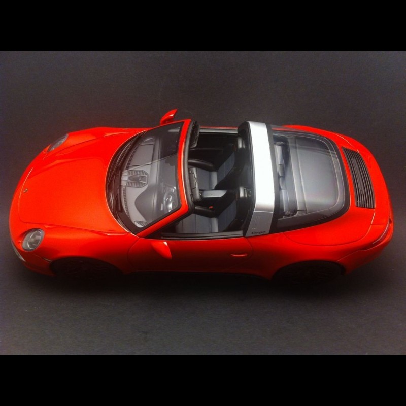 Porsche 991 Targa GTS 2014 red 1/18 GT SPIRIT GT718