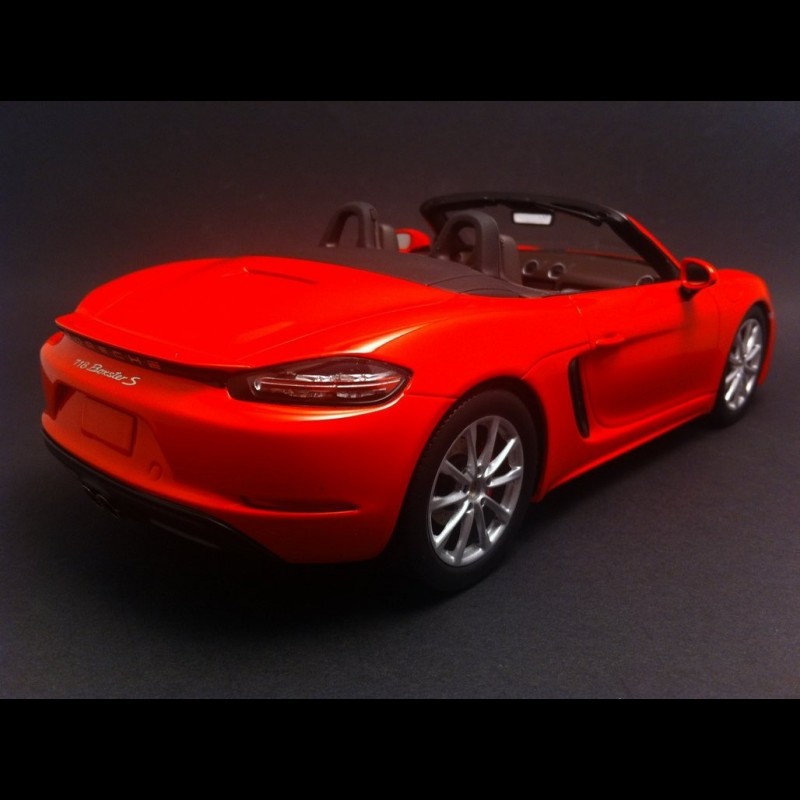 Porsche 718 Boxster type 982 2016 orange 1/18 Spark WAP0212060H