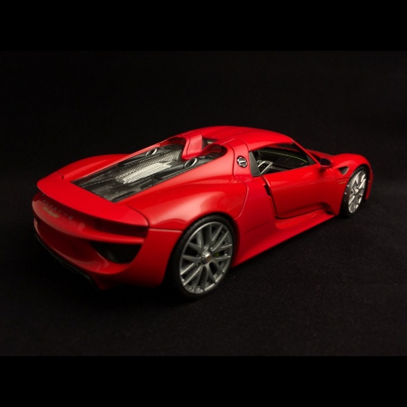 Porsche 918 Spyder 2014 red 1/24 Welly MAP02484016