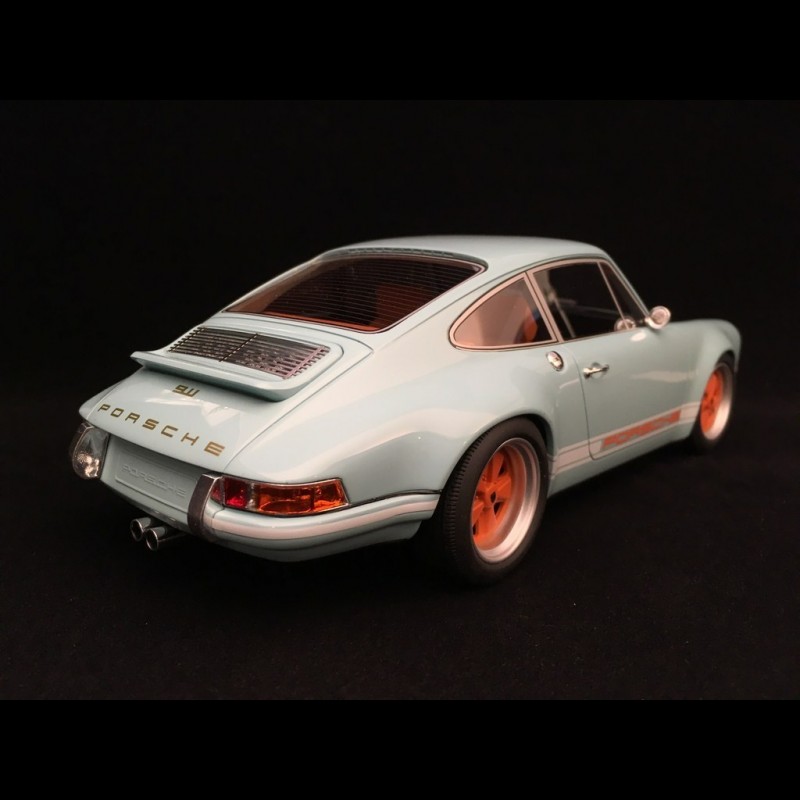 Porsche 911 Singer type 964 2014 Gulf blue 1/18 Cult Scale CULT040