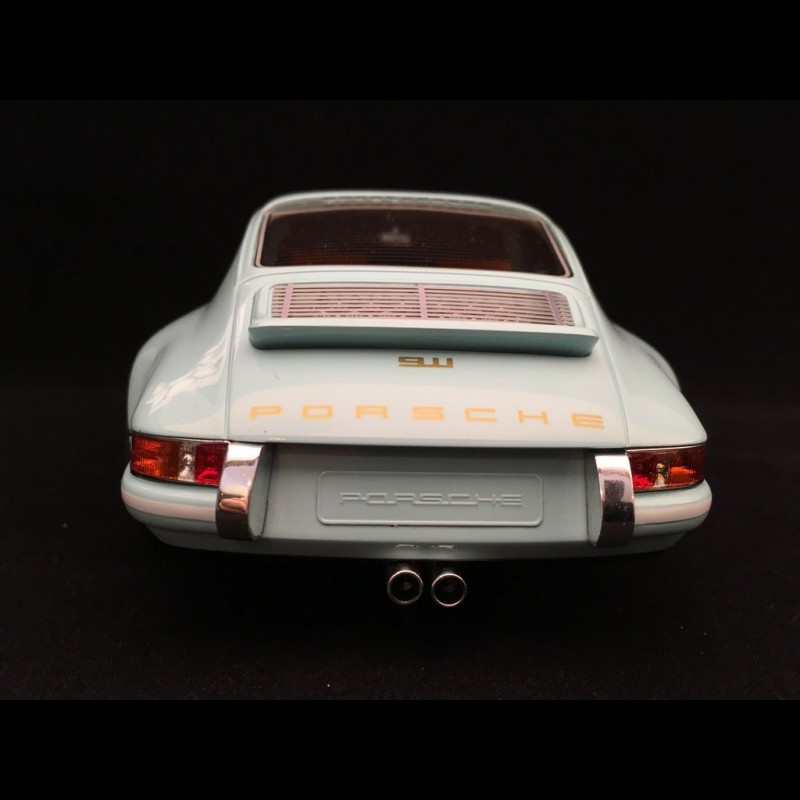 Porsche 911 Singer type 964 2014 Gulf blue 1/18 Cult Scale CULT040