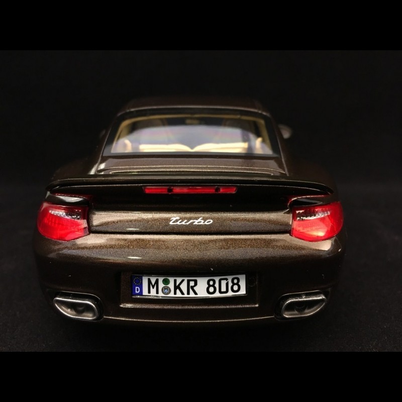 Porsche 911 Turbo 997 2010 brown Macadamia 1/18 Norev 187622