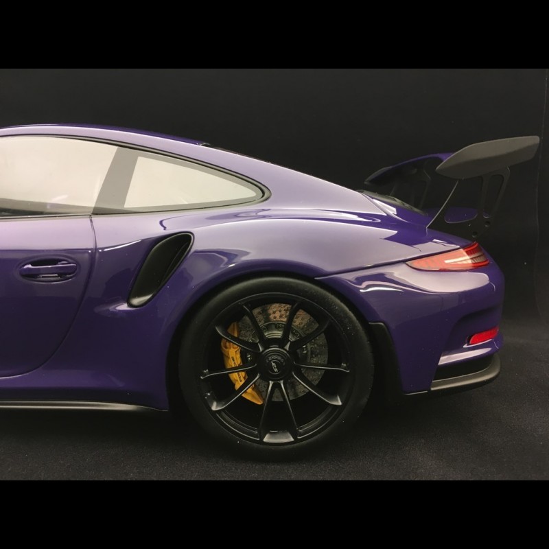 Porsche 911 GT3 RS type 991 2015 ultra violet 1/12 Spark 12S010