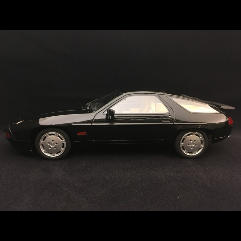 Porsche 928 S4 1987 black 1/18 LS-Collectibles LS022B