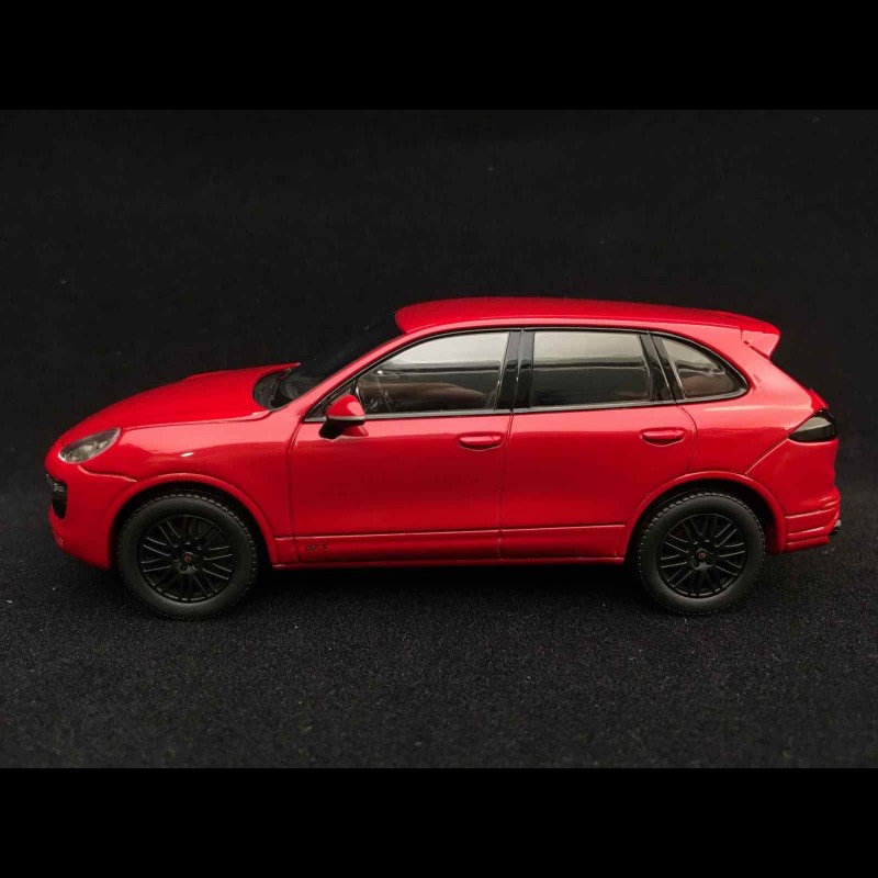 Porsche Cayenne GTS type 958 rouge carmin 1/43 Minichamps WAP0200070E