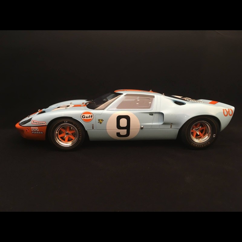Ford GT40 Gulf n° 9 Winner Le Mans 1968 1/12 CMR CMR12005