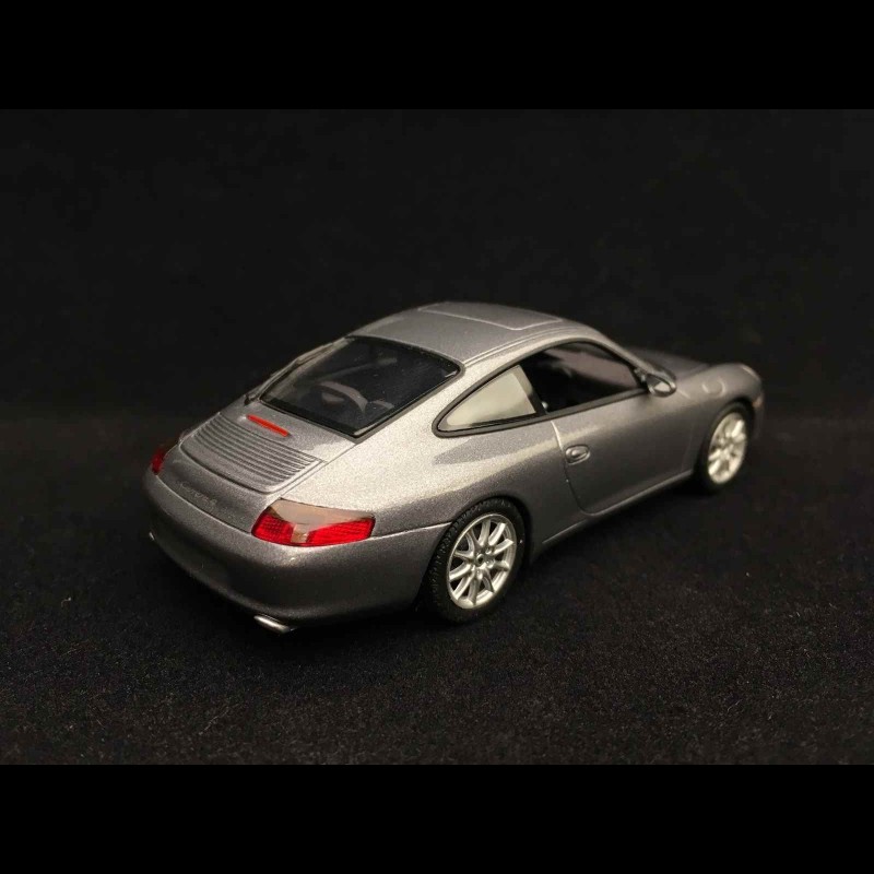 Porsche 911 type 996 Carrera Mk II 2001 sealgrey metallic 1/43 Minichamps 400061020