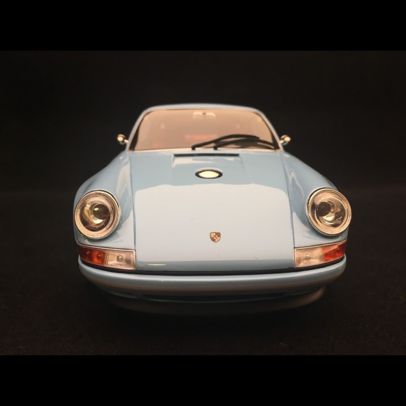 Porsche 911 Singer base 964 2014 Gulf blue / orange 1/18 CMR CMR079