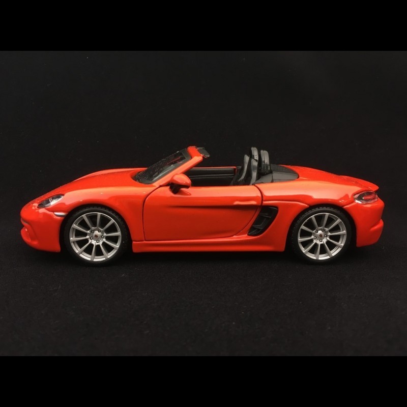 Porsche 718 Boxster 982 2017 Lava orange 1/24 Burago 21087