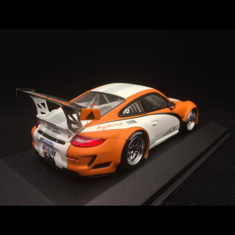Porsche 911 GT3 R hybrid type 997 mark II 1/43 Minichamps WAP0201170B