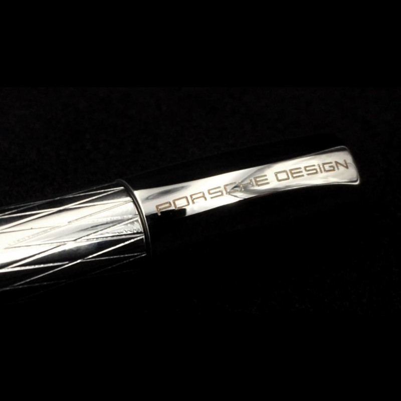 Porsche Design Shake Pen Chrome 2020 ballpoint Pen 911 sculpture as holder
