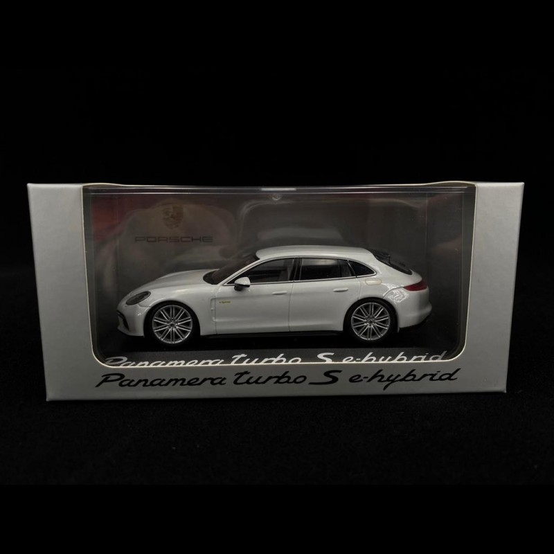Porsche Panamera Turbo S e-Hybrid 2016 blanche 1/43 Minichamps WAP0207630J