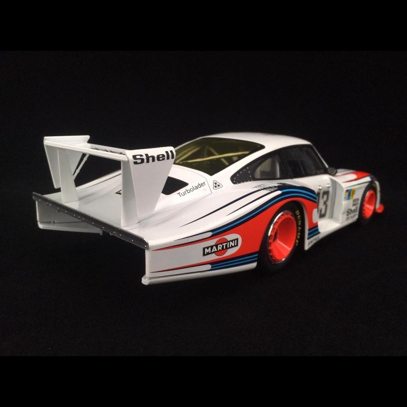 Porsche 935/78 n° 43 'Moby Dick' Martini Le Mans 1978 1/18 Solido S1805401