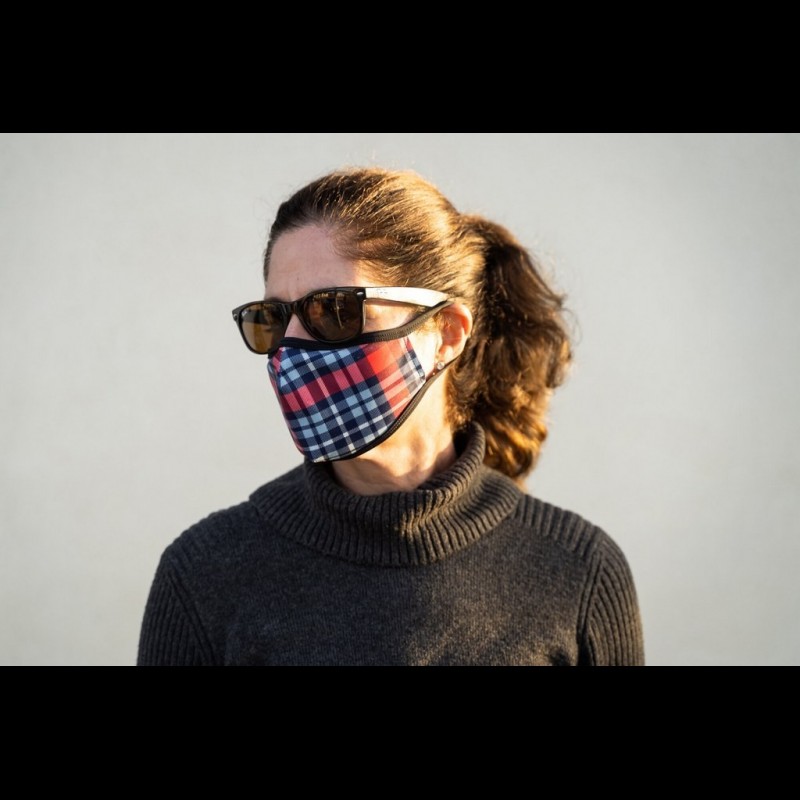 Martini tiles mask Tartan pattern Protective and washable Blue / red ...