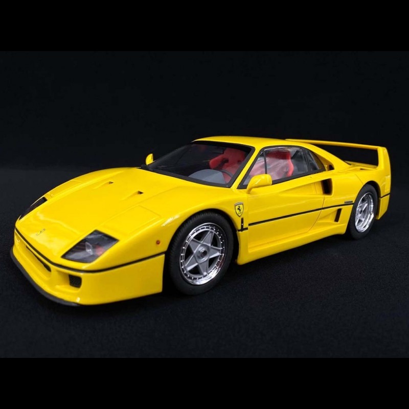 Ferrari F40 Gelb