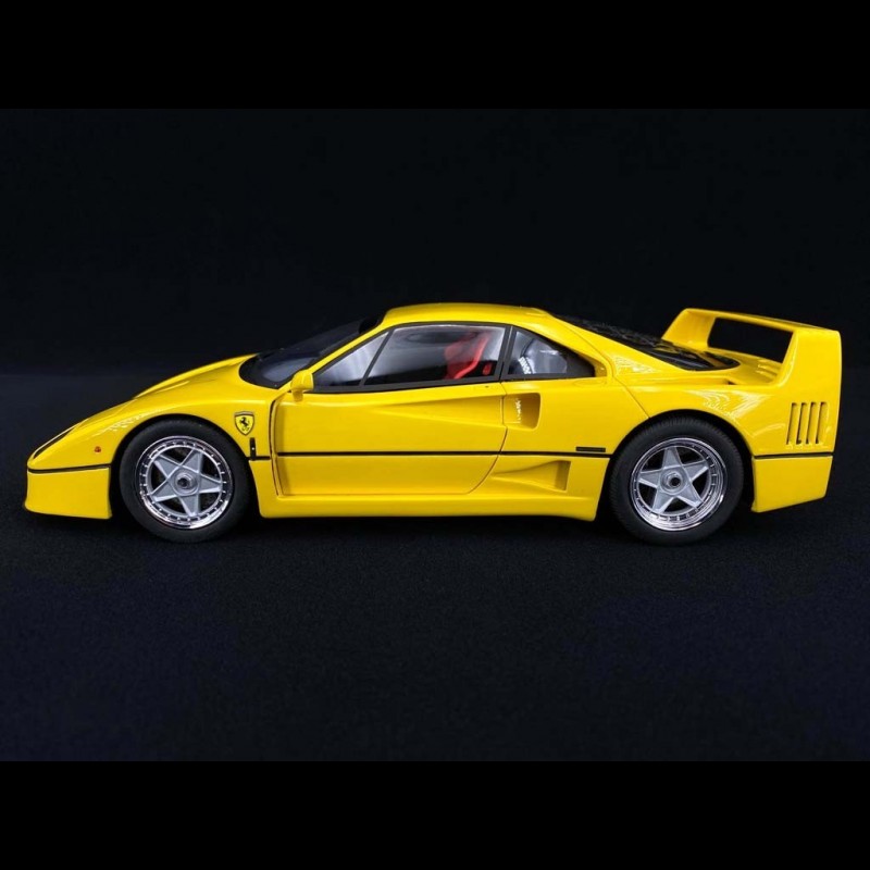 Ferrari F40 Gelb