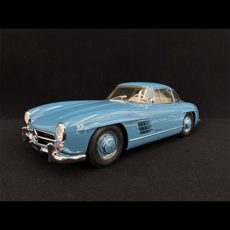 Mercedes-Benz 300 SL 1954 Light Blue 1/12 GT Spirit GT308