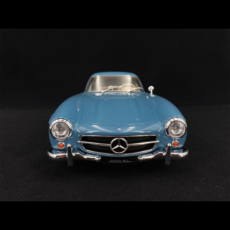 Mercedes-Benz 300 SL 1954 Light Blue 1/12 GT Spirit GT308