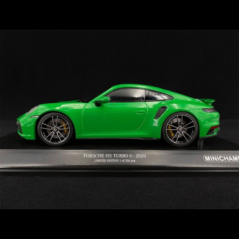 Porsche 911 Turbo S Type 992 2020 Python Green 1/18 Minichamps ...