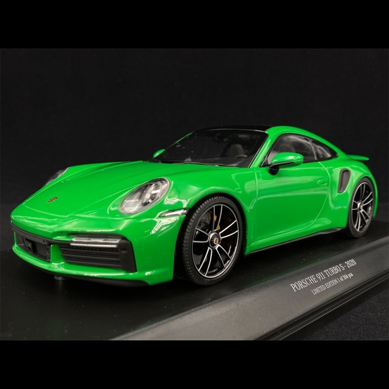 Porsche 911 Turbo S Type 992 2020 Python Green 1/18 Minichamps ...