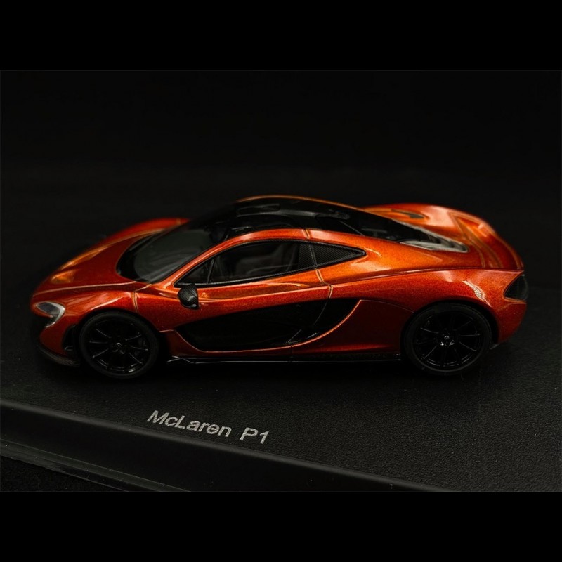 McLaren P1 2013 Metallic Orange Volcano 1/43 AutoArt 56012