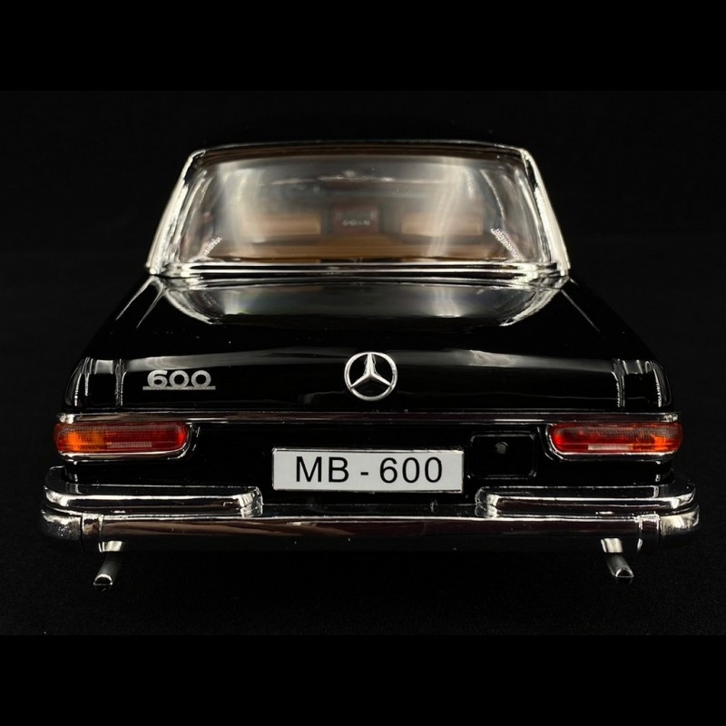 Mercedes-Benz 600 Pullman 1966 w100 Black 1/18 Sunstar SUN2209