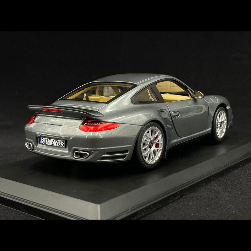 Porsche 911 Turbo type 997 II 2010 Meteor grey 1/18 Norev 187623