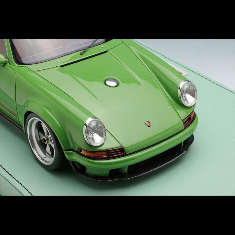 Porsche Singer DLS 2018 Green 1/18 Make Up Models EML018B