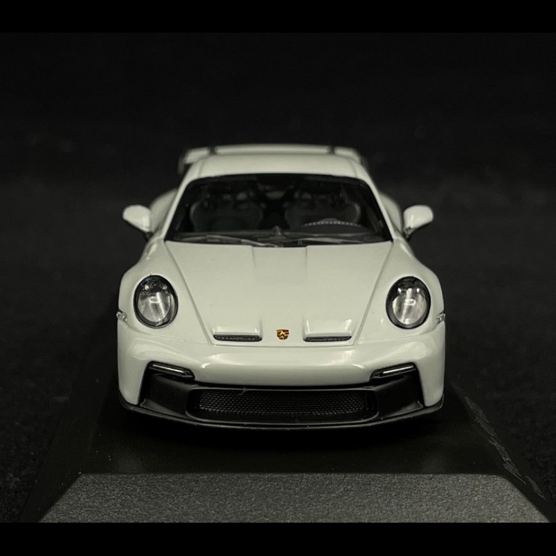 Porsche 911 GT3 Type 992 2020 Chalk Grey 1/43 Minichamps 410069201
