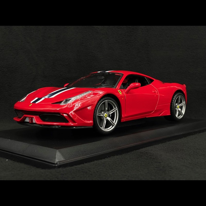 Ferrari 458 Speciale 2013 Scuderia Red 1/18 Bburago 16002